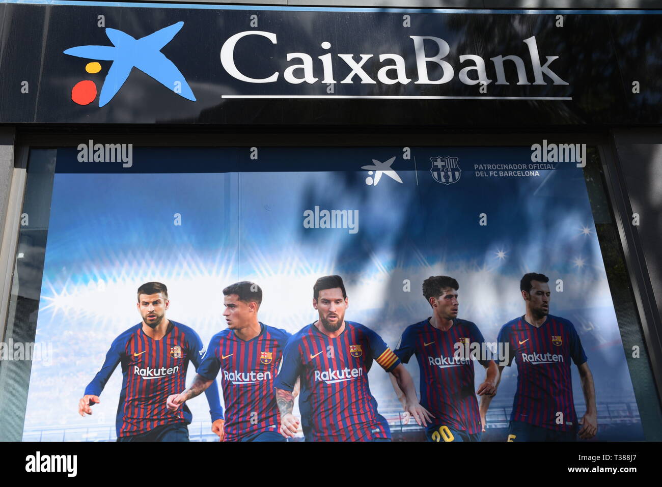 Caixa bank logo hi-res stock photography and images - Alamy