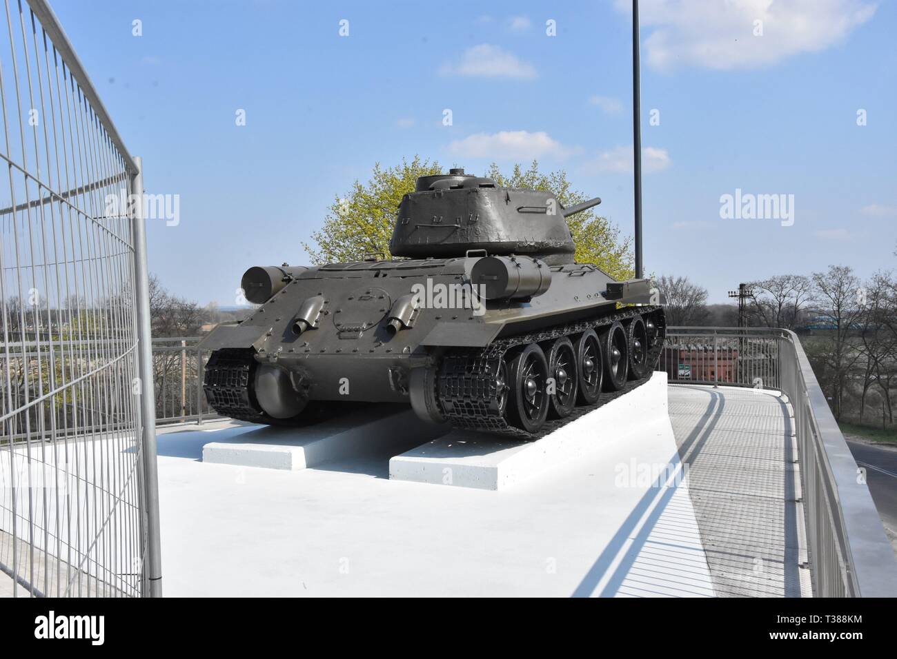 Scinawa, Poland. 7th Apr, 2019. Soviet Tank Monument devoted to the ...