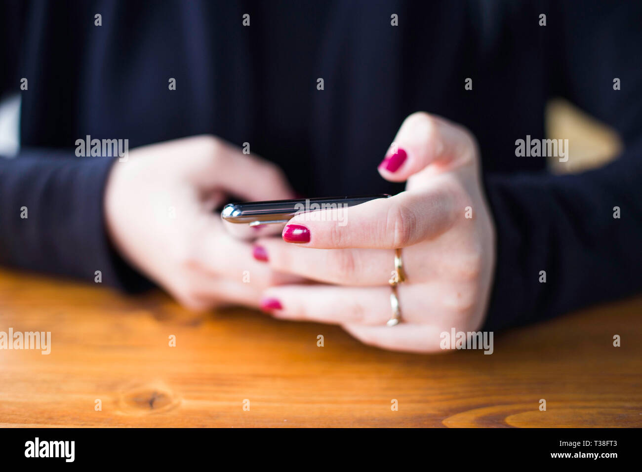 Smart car red hi-res stock photography and images - Alamy
