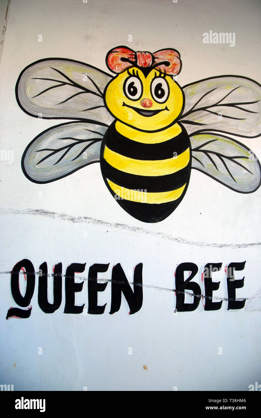 Bumble Bee painted sign at garage, Samal, Philippines Stock Photo - Alamy