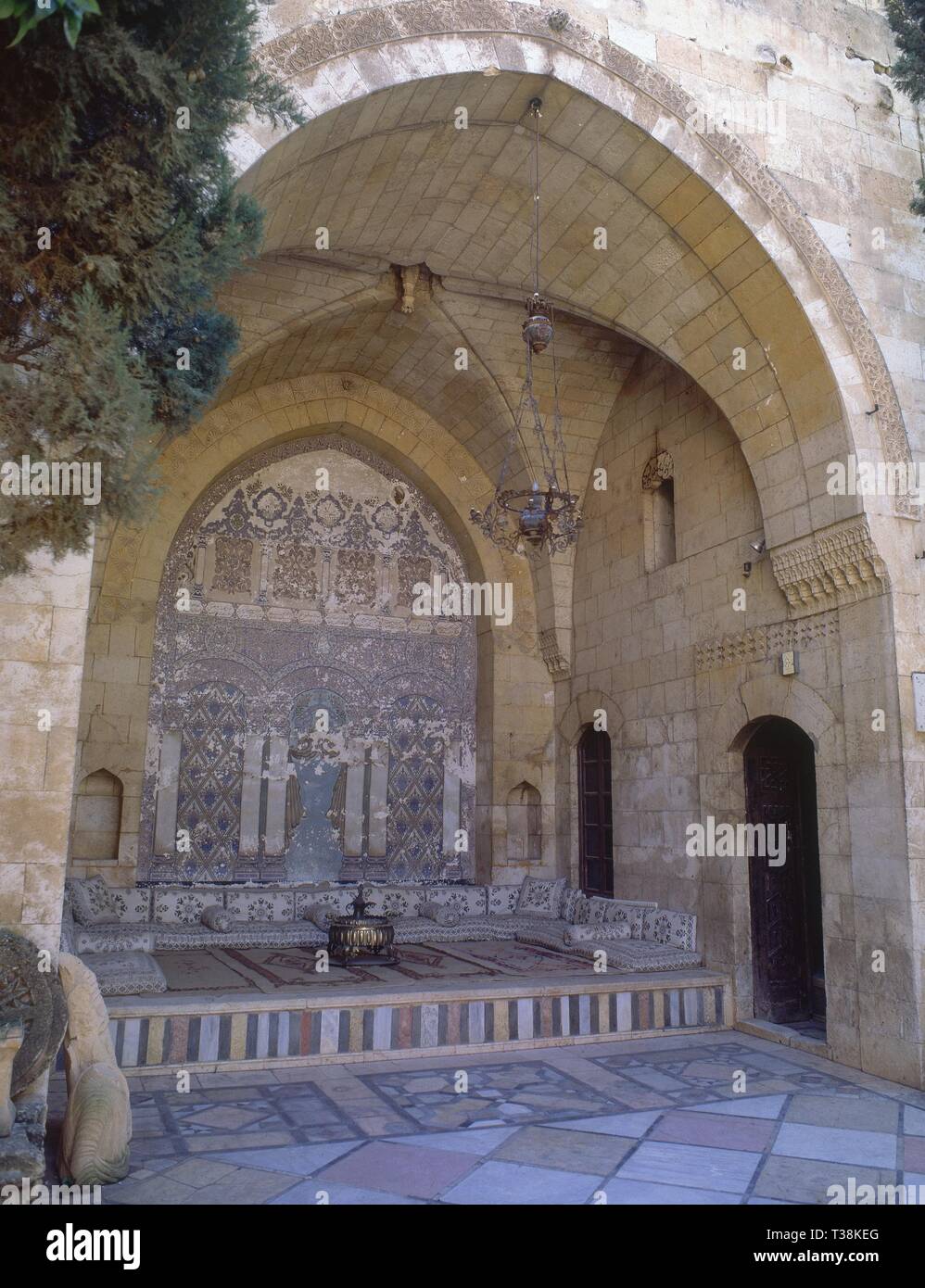 PALACIO CONSTRUIDO EN 1749 - ESTILO OTOMANO. Location: PALACIO DE AZEM ...