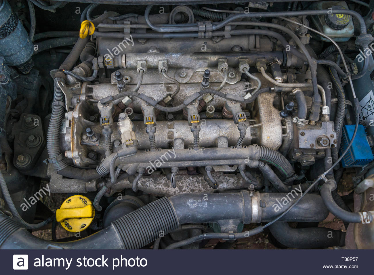 Broken Old Engine High Resolution Stock Photography and Images - Alamy