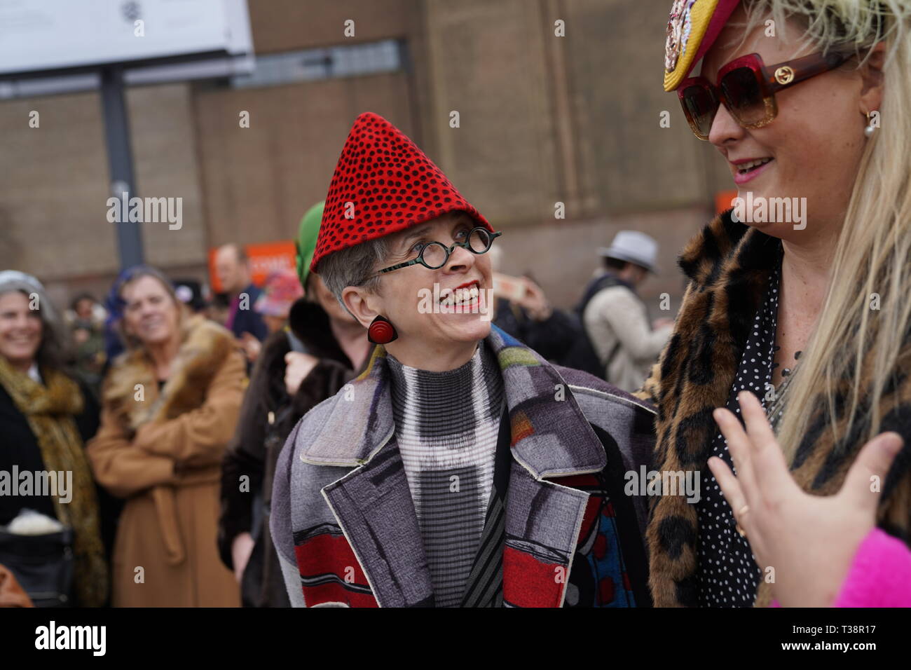 Hat walk London Stock Photo - Alamy
