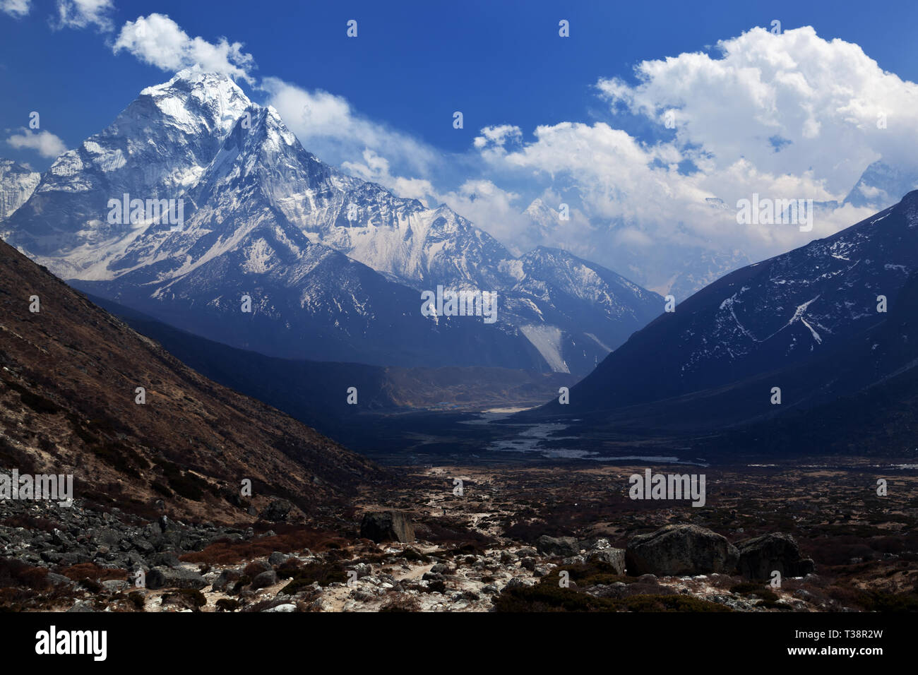 Pheriche in Nepal Stock Photo - Alamy