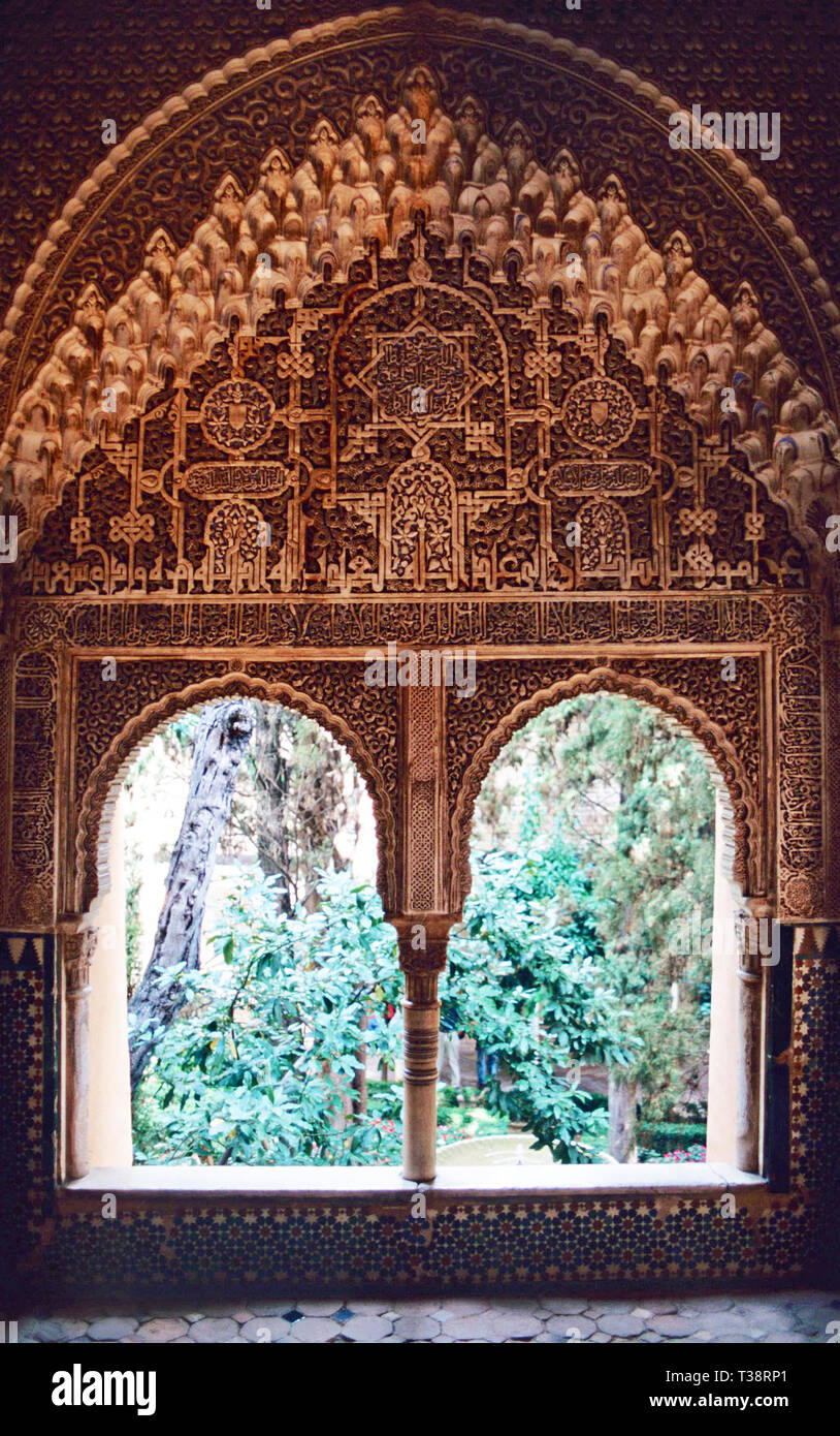 Moorish arabesque,apartments of Carlos V,Alhambra,Granada,Spain Stock ...