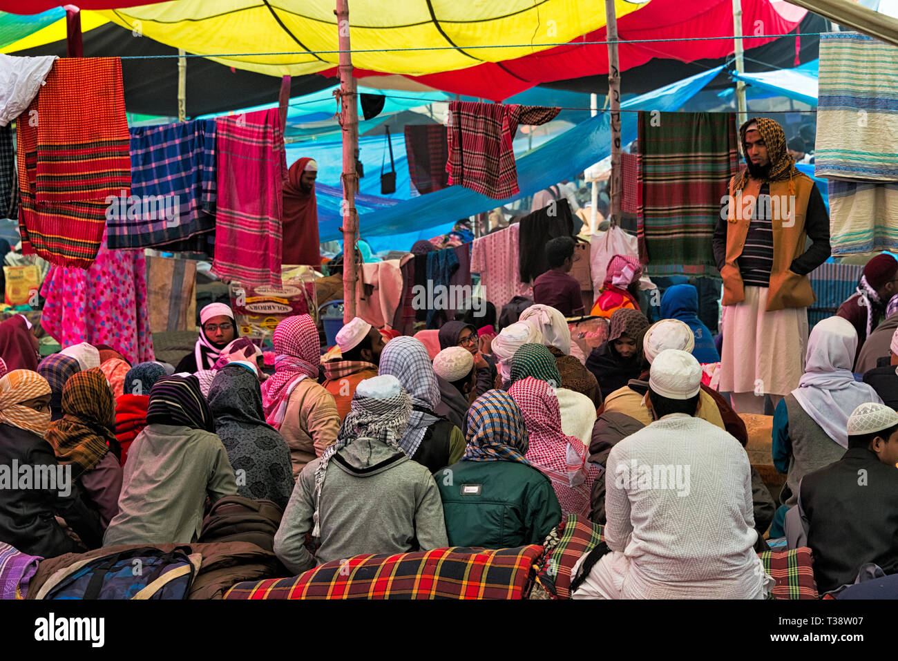 Pilgrims in a tent during Bishwa Ijtema, Dhaka, Bangladesh Stock Photo ...