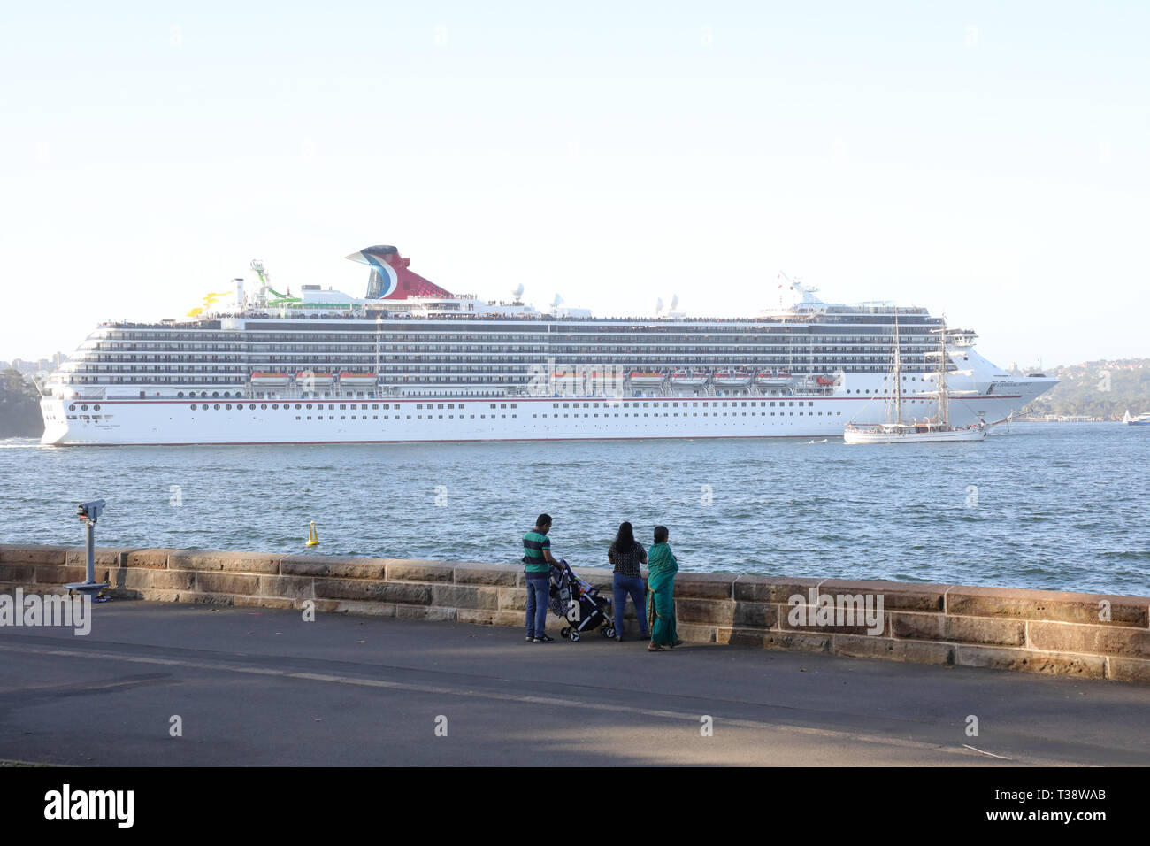 Cruise ship Carnival Spirit departs Sydney, Australia - viewed from the ...