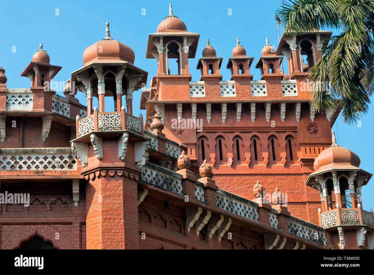 Colonial building in University of Dhaka, Bangladesh Stock Photo - Alamy