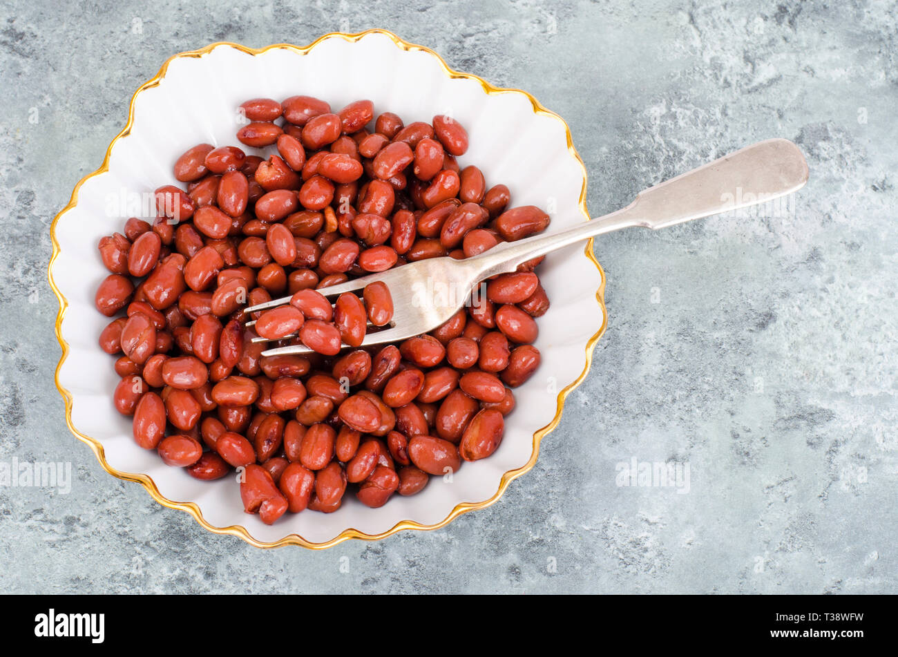 Canned black beans photo hi-res stock photography and images - Alamy