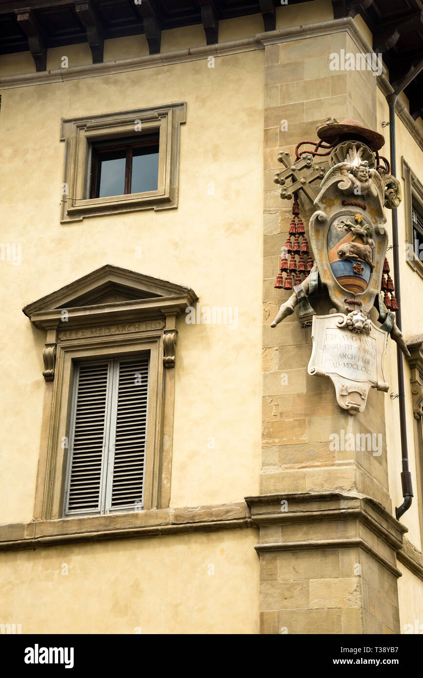 Heraldic Achievement High Resolution Stock Photography and Images - Alamy