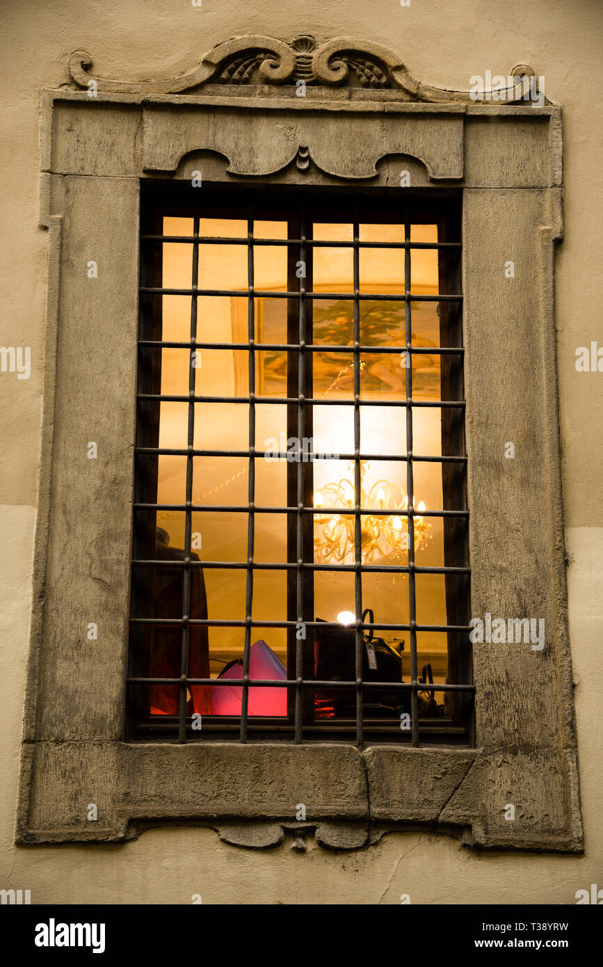 Carved window trim hi-res stock photography and images - Alamy