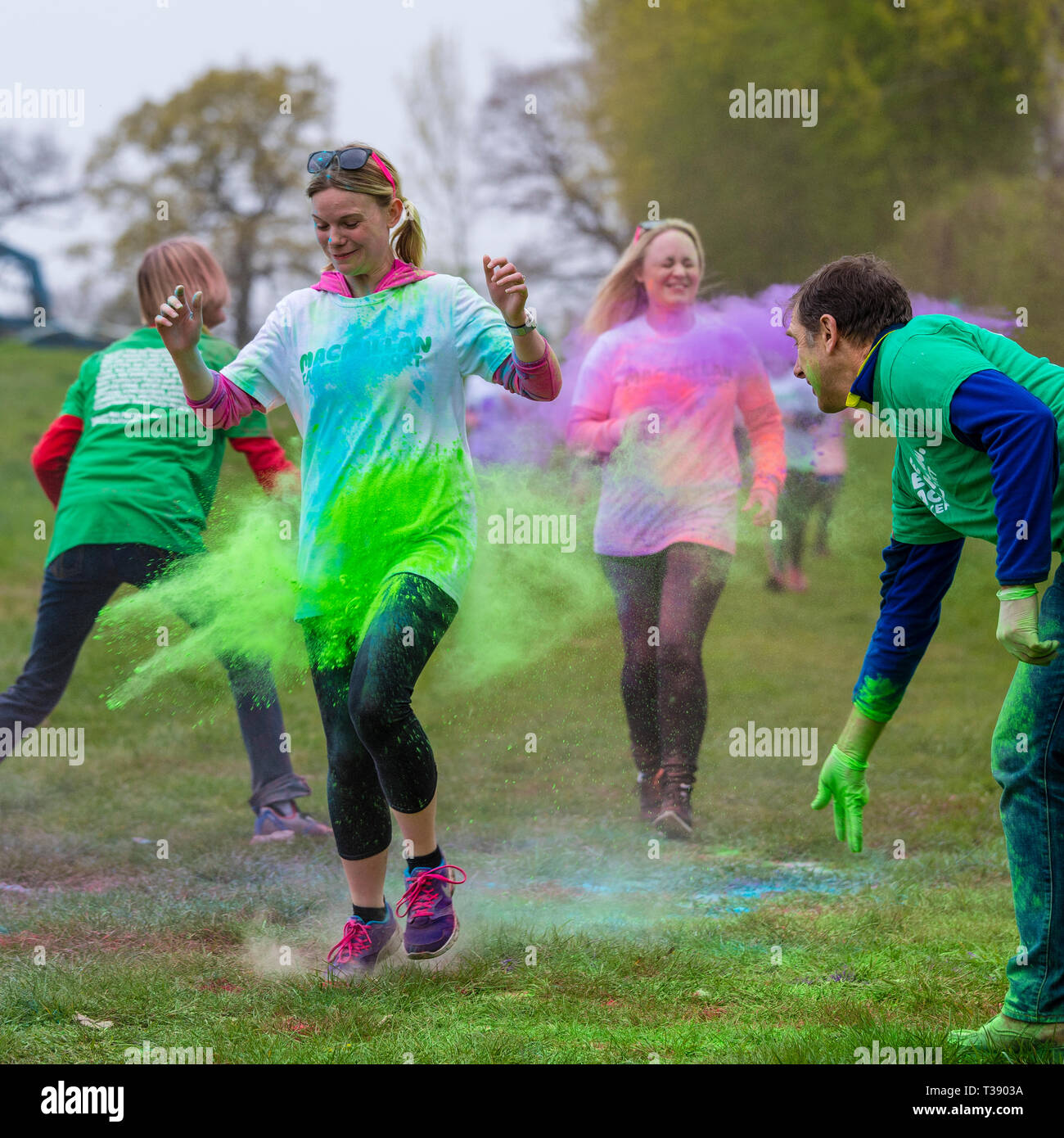 Throwing paint hi-res stock photography and images - Alamy