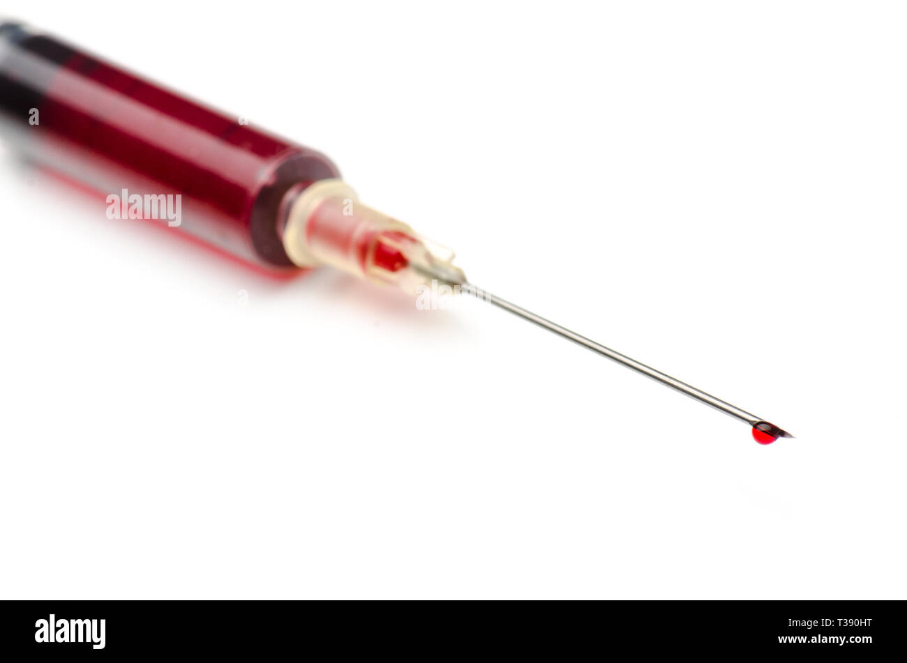 Injection needle syringe red fluid hi-res stock photography and images ...