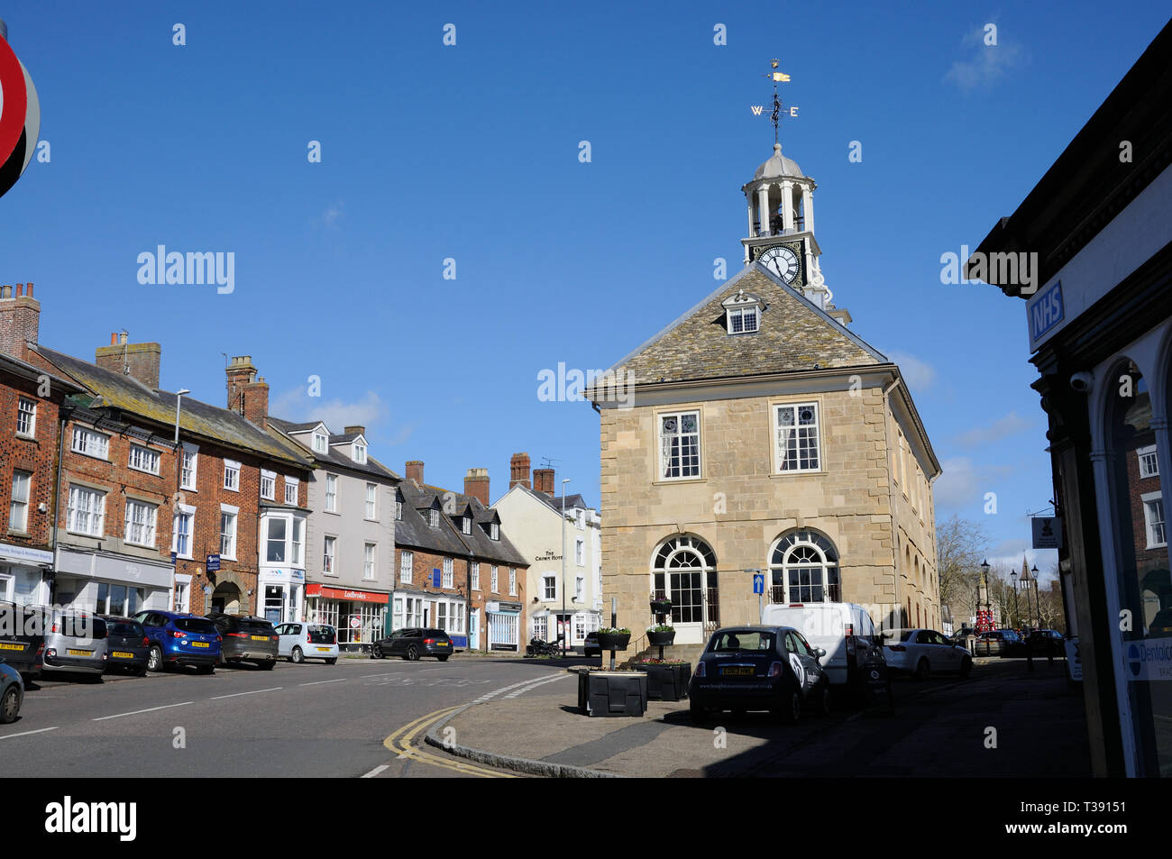 Brackley town hall hi-res stock photography and images - Alamy