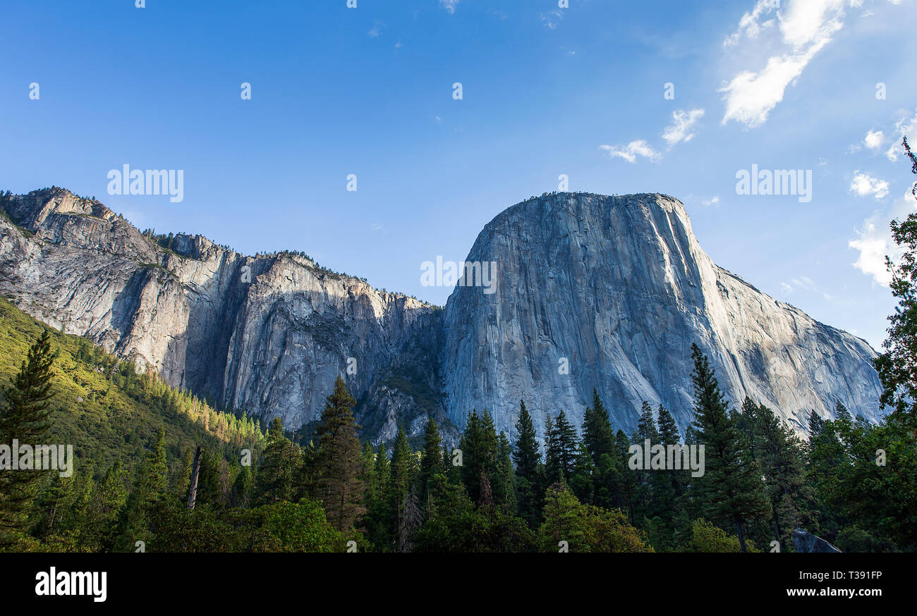 World famous rock climbing wall of El Capitan, Yosemite national park ...