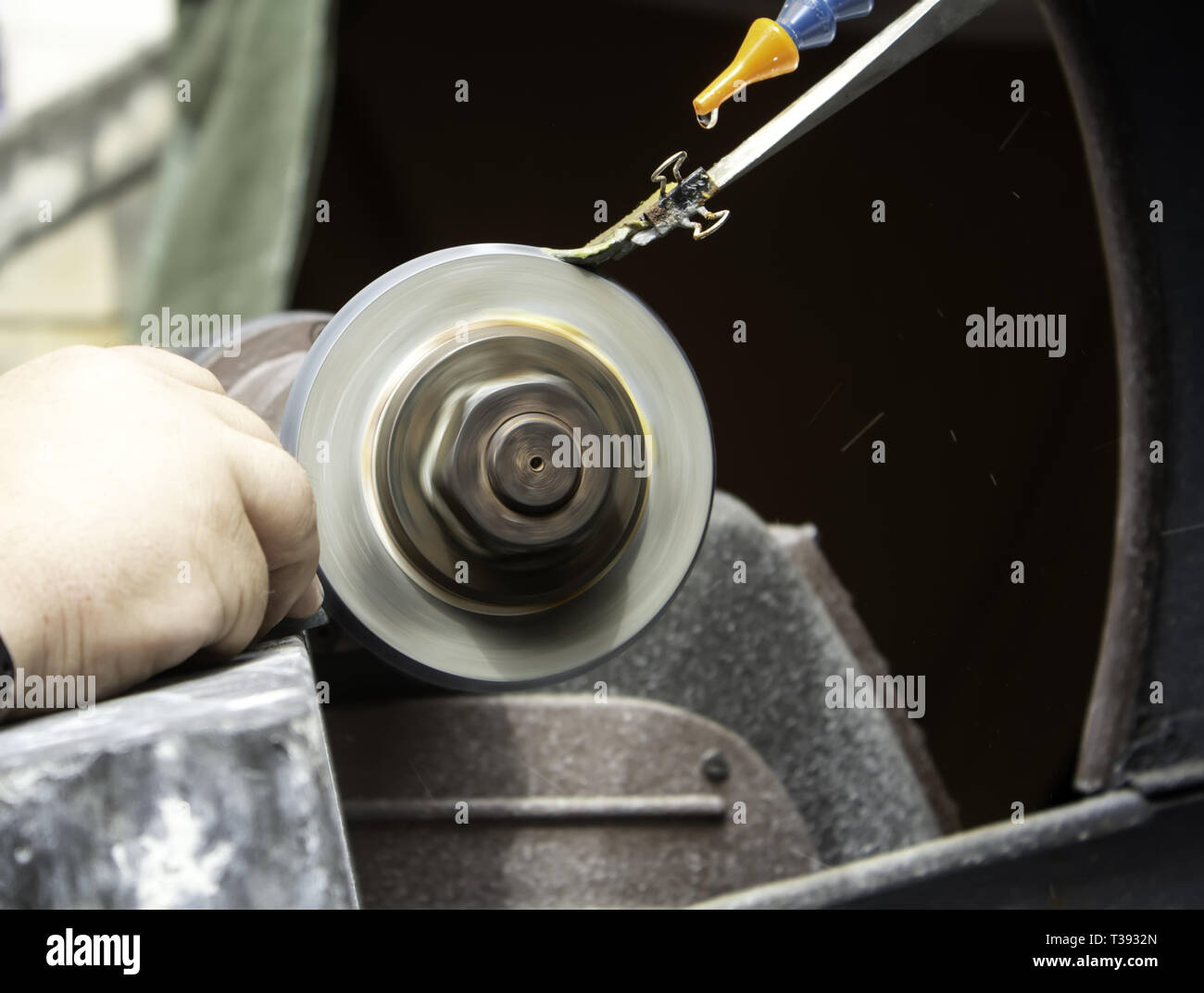 Glass manipulation hi-res stock photography and images - Alamy