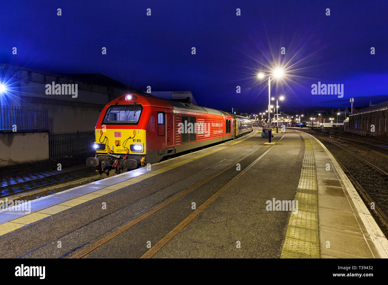 Caledonian sleeper 2019 hi-res stock photography and images - Alamy