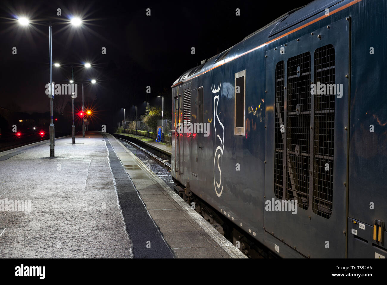 The Caledonian sleeper train to London Euston waits to depart from Fort ...