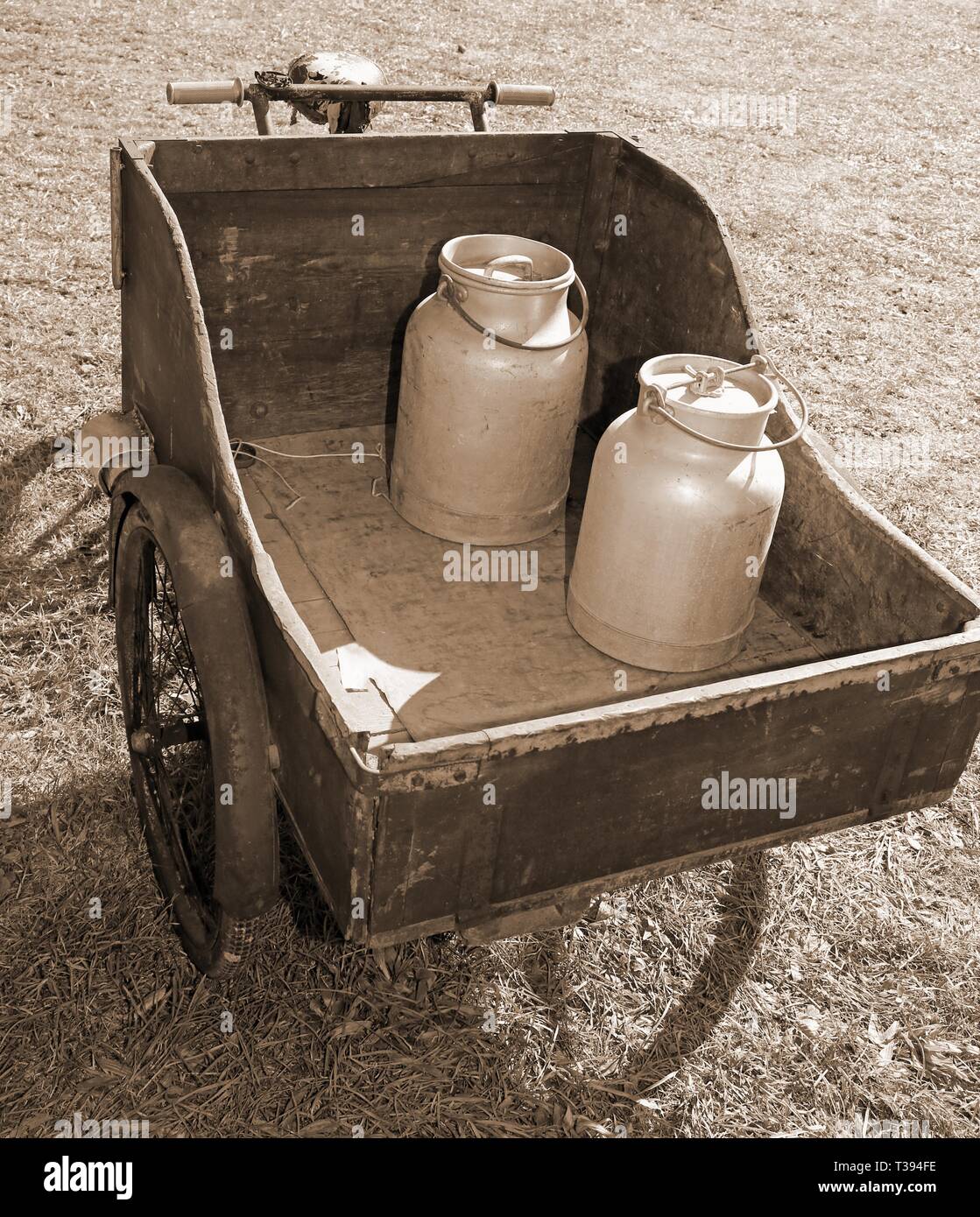 Farm uk 1930s hi-res stock photography and images - Alamy
