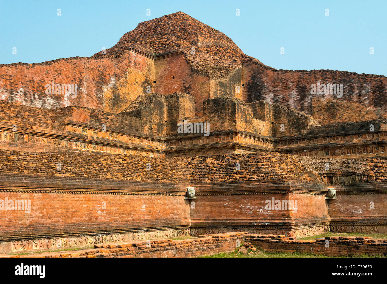 Somapura mahavihara hi-res stock photography and images - Alamy