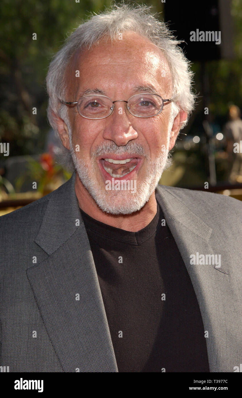 LOS ANGELES, CA. July 16, 2001: Special effects maestro STAN WINSTON at ...