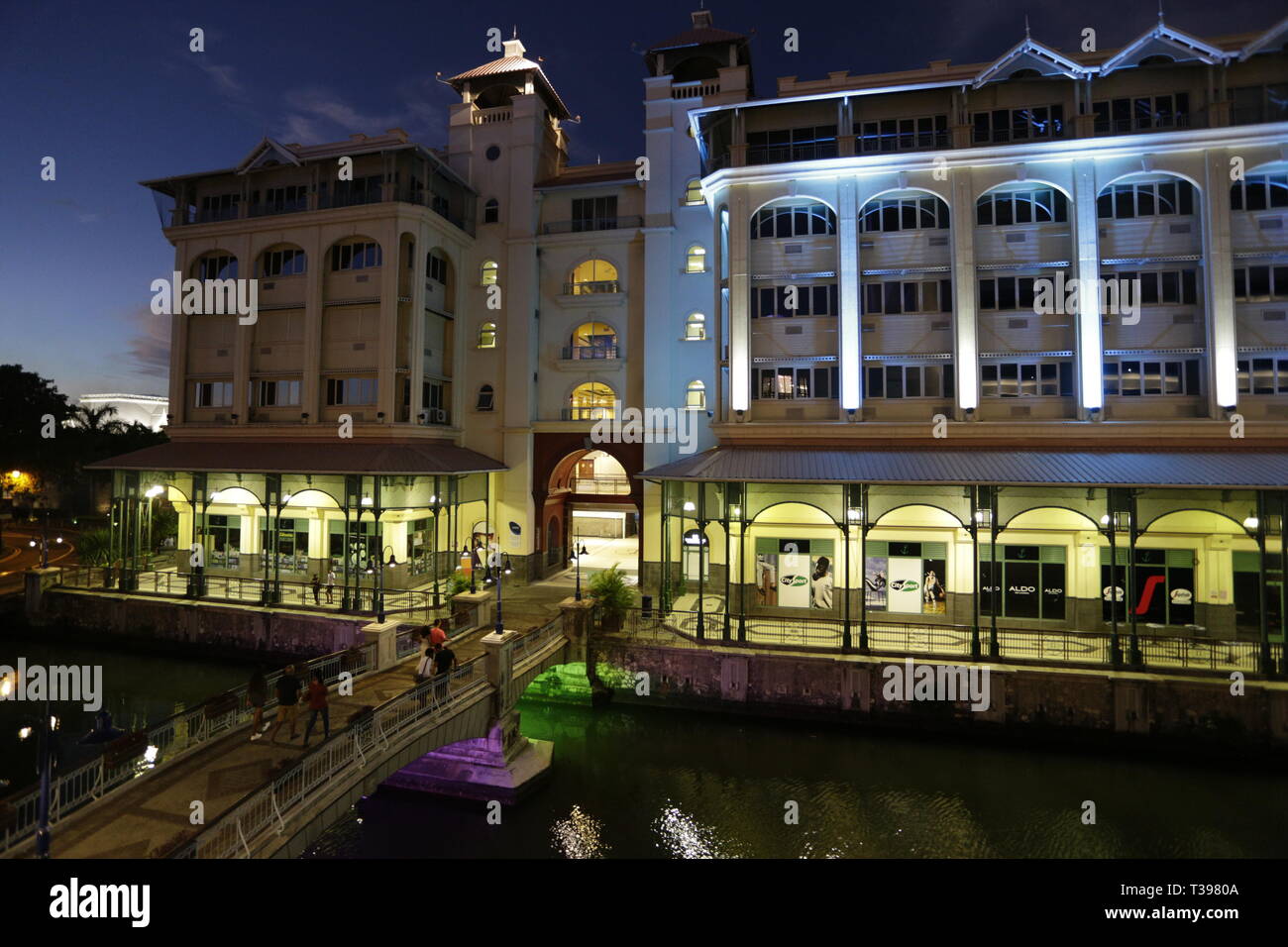 Le Caudan Waterfront in Port-Louis is a unique commercial concept in ...
