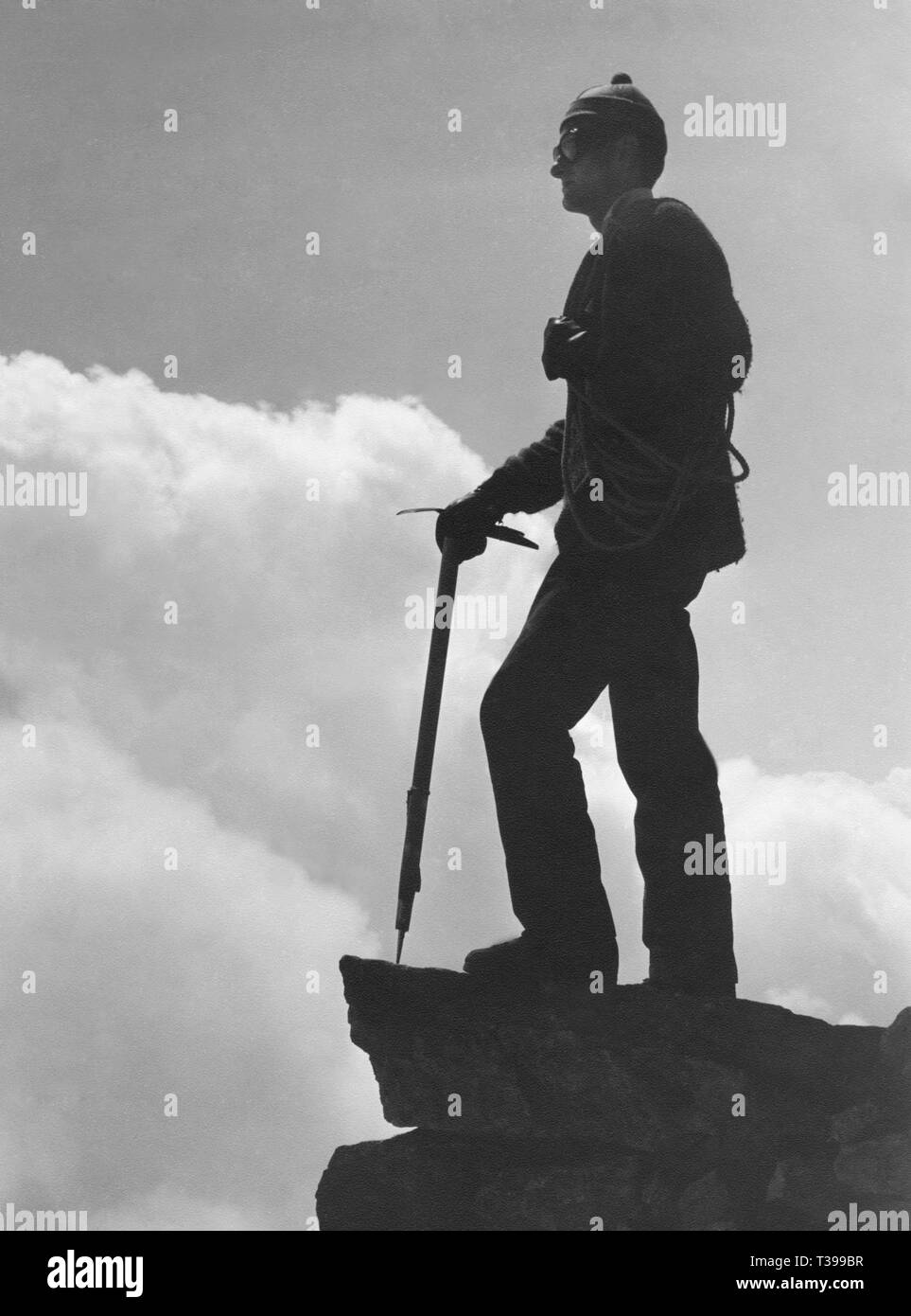 Alpinists only hi-res stock photography and images - Alamy