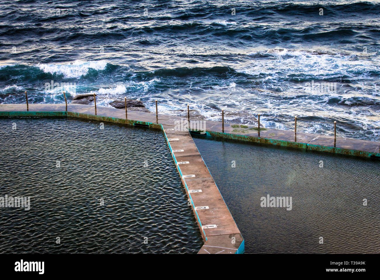 Image of coastal rock pool in foreground and Pacific Ocean in ...