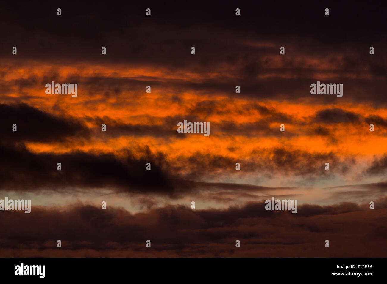 Dramatic nature natural hi-res stock photography and images - Alamy