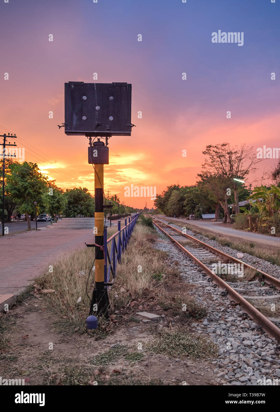 Signal pole hi-res stock photography and images - Alamy