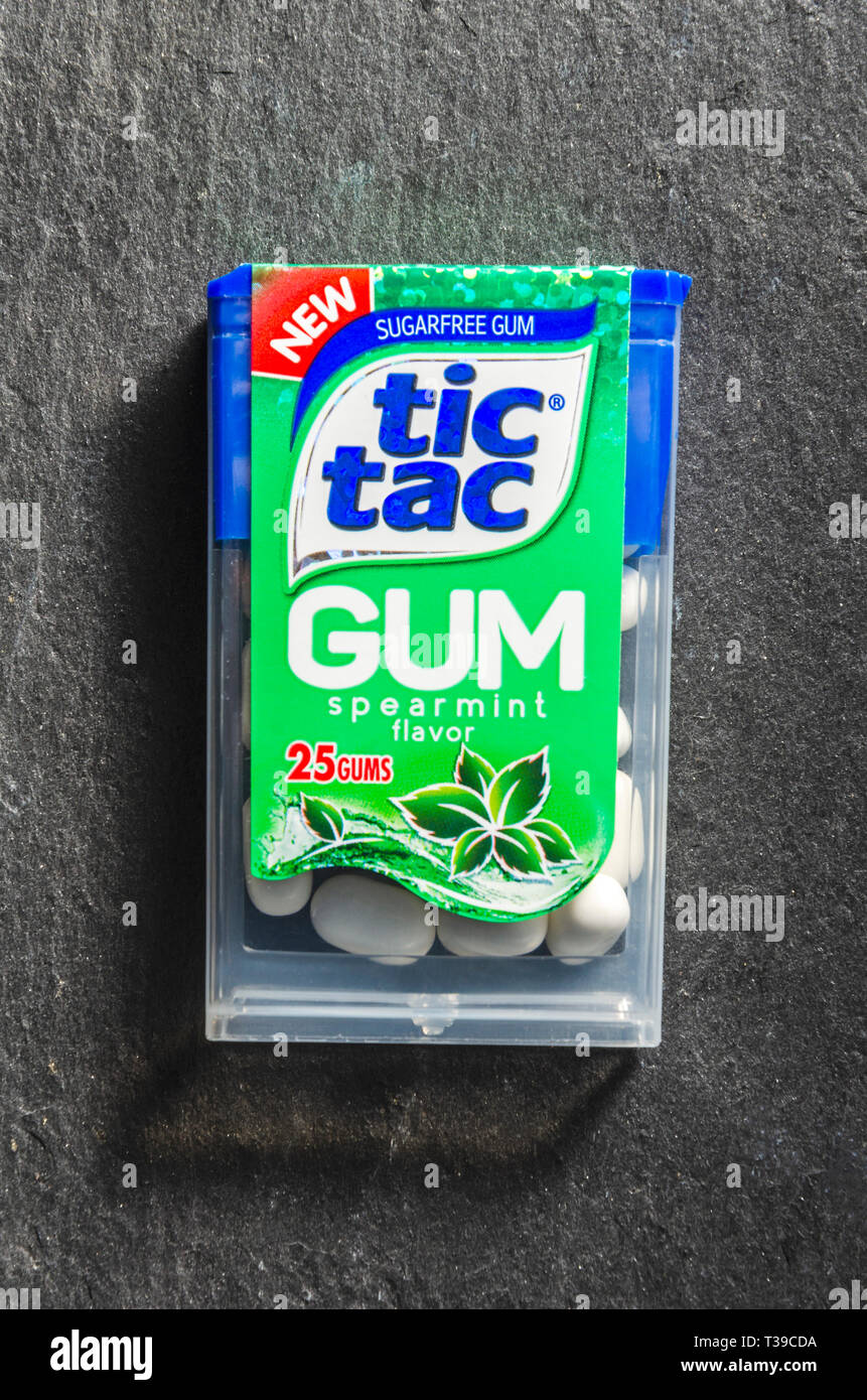 Sugarfree Tic Tac gum isolated on gradient background Stock Photo - Alamy