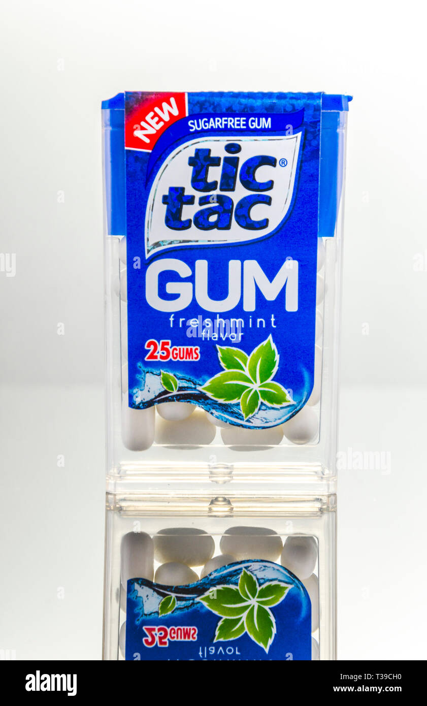 Sugarfree Tic Tac gum isolated on gradient background Stock Photo - Alamy