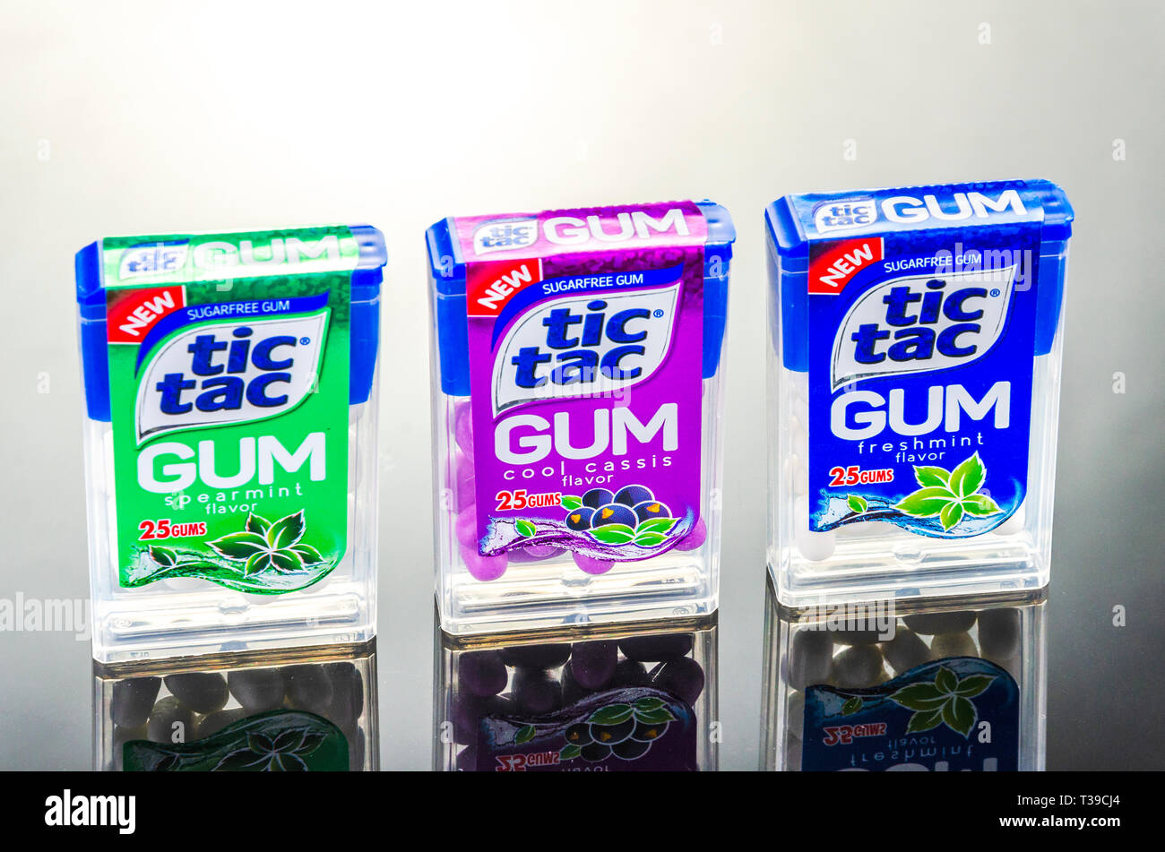 Sugarfree Tic Tac gum isolated on gradient background Stock Photo - Alamy