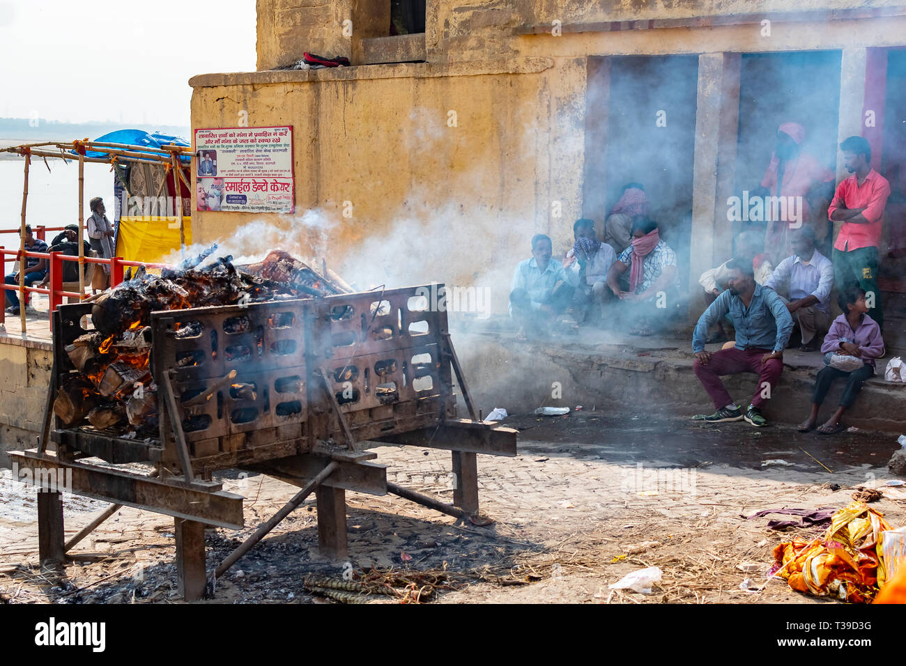 Varanasi, India, 10 March 2019 - Hindu cremation ceremony at Ghat on ...
