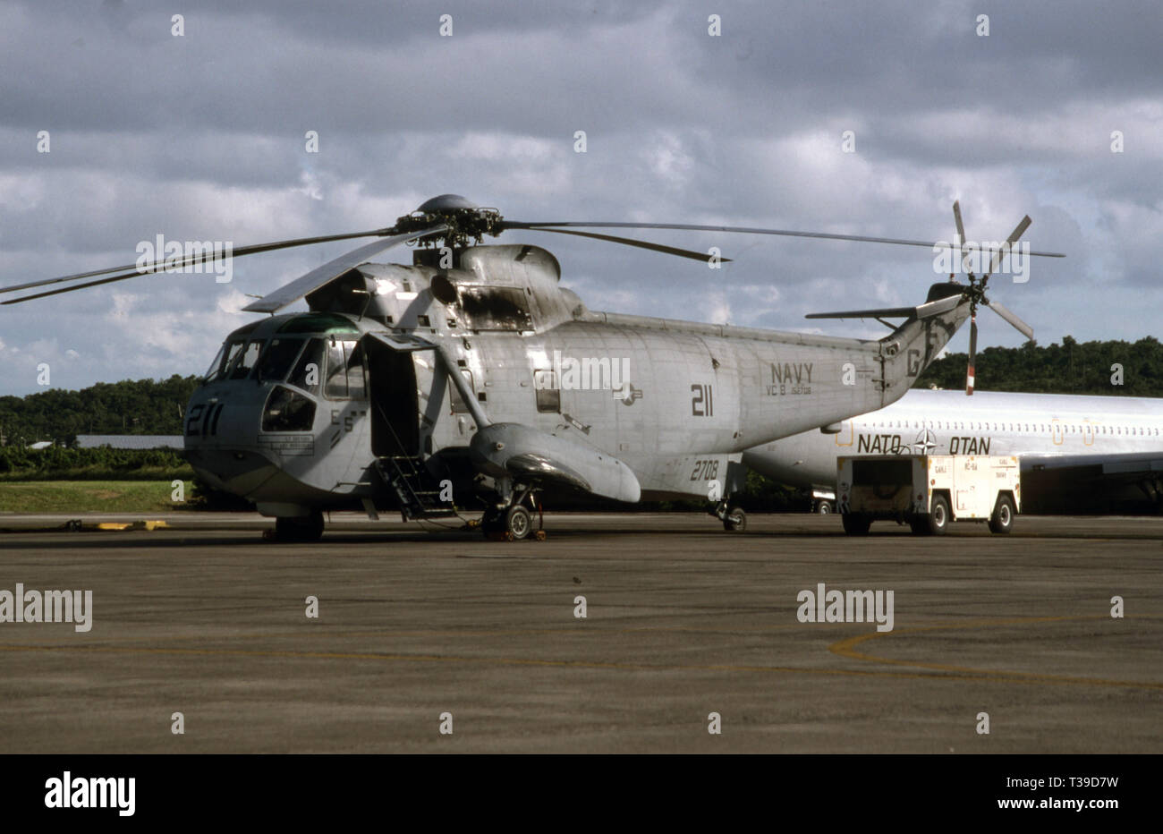 US NAVY / United States Navy Sikorsky UH-3H Sea King Stock Photo - Alamy