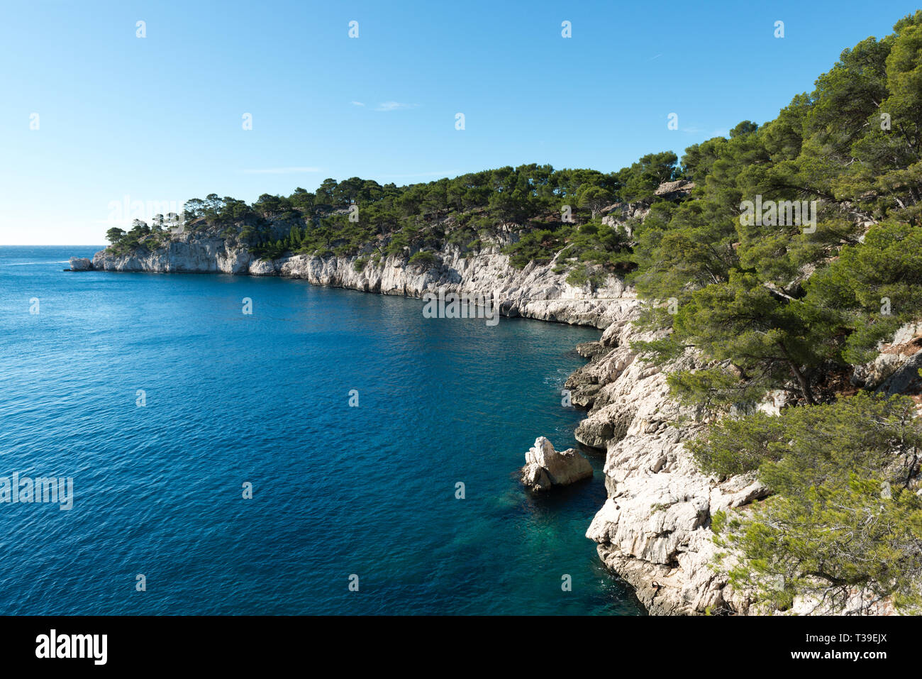 Calanques de cassis hi-res stock photography and images - Alamy