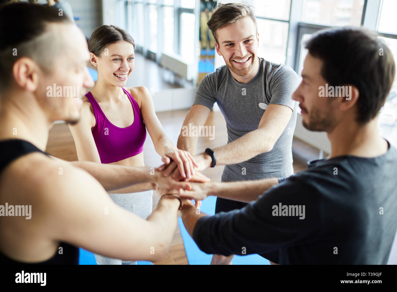 Trainers hands hi-res stock photography and images - Alamy