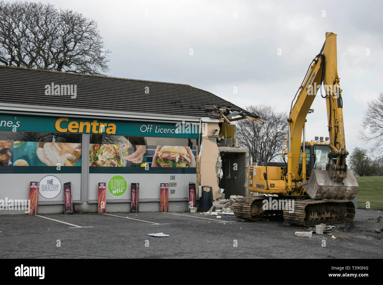 Robbery Atm High Resolution Stock Photography and Images - Alamy