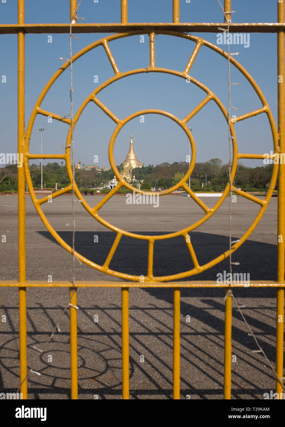 Entrance gate in Pyay Road to the People's Park & People's Square, in ...