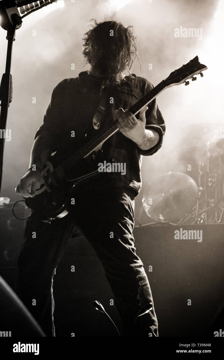 Seether bassist hi-res stock photography and images - Alamy