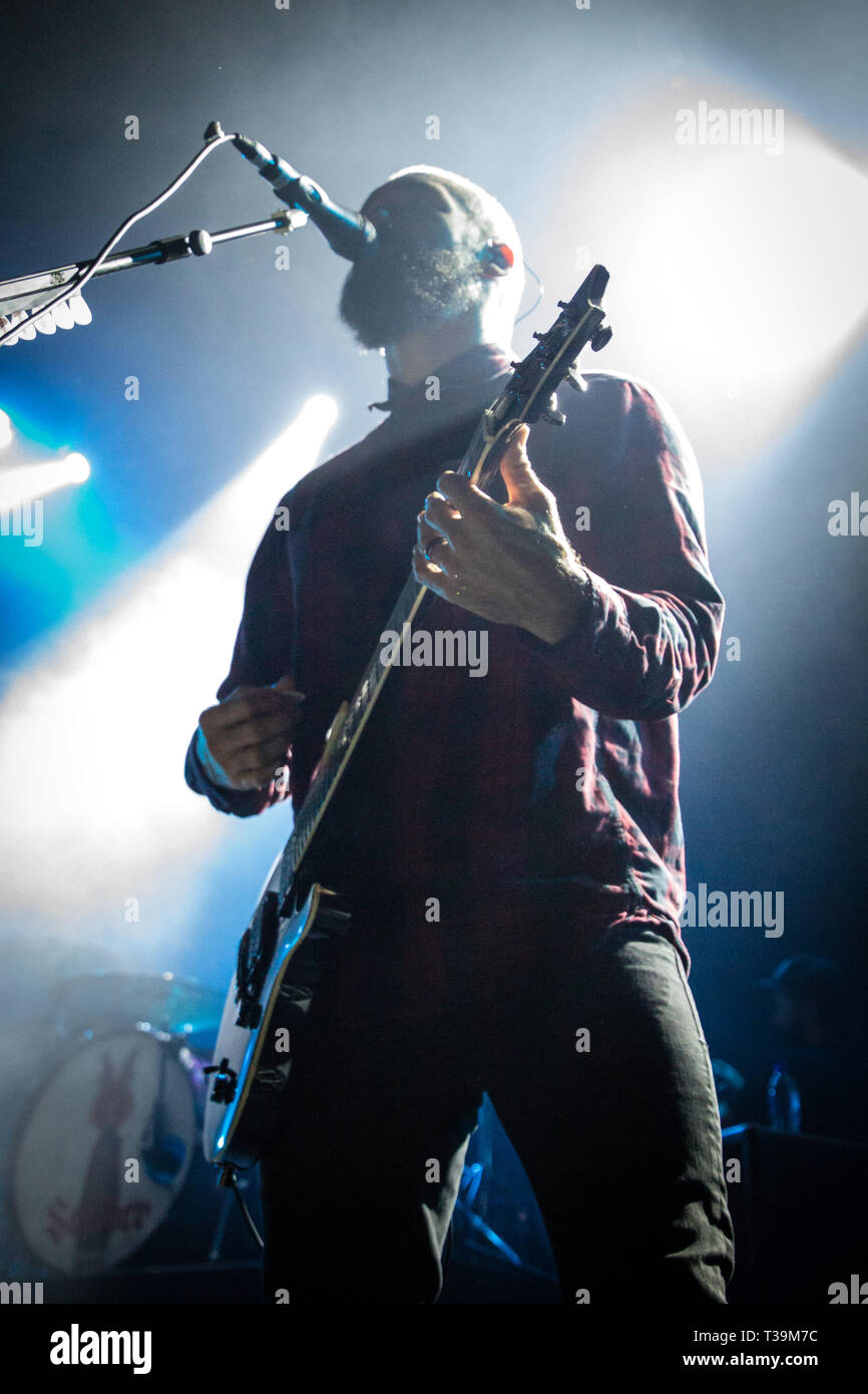 Seether bassist hi-res stock photography and images - Alamy