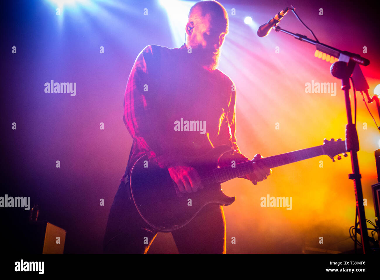 Seether guitarist hi-res stock photography and images - Alamy