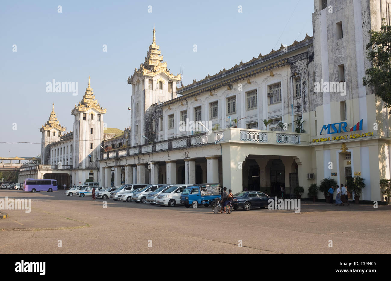 Yangon Central Railway Station, Yangon, Myanmar (Burma Stock Photo - Alamy