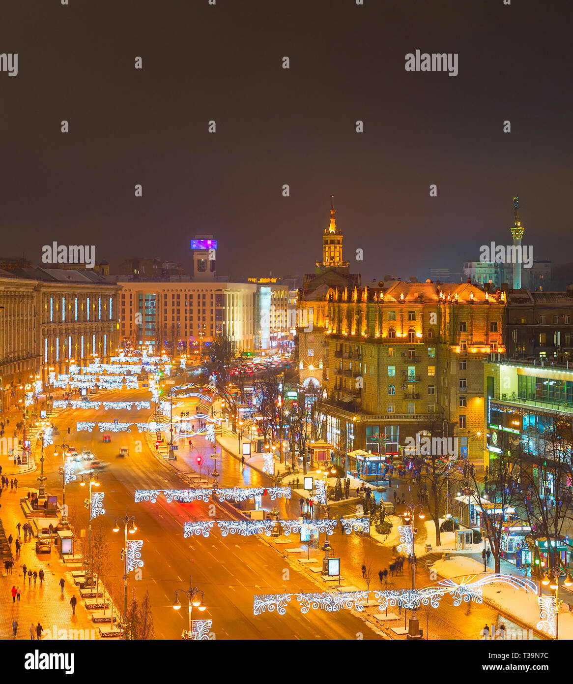 Evening Kiev cityscape with illuminated Khreshatyk street in downtown ...
