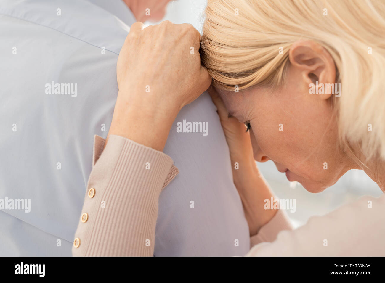 Needing help hi-res stock photography and images - Alamy