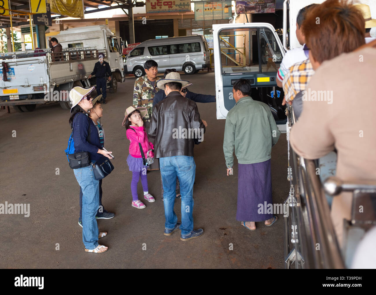 Kinpun village hi-res stock photography and images - Alamy