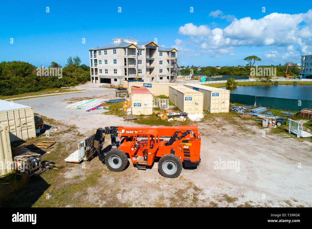 Housing development aerial florida hi-res stock photography and images ...