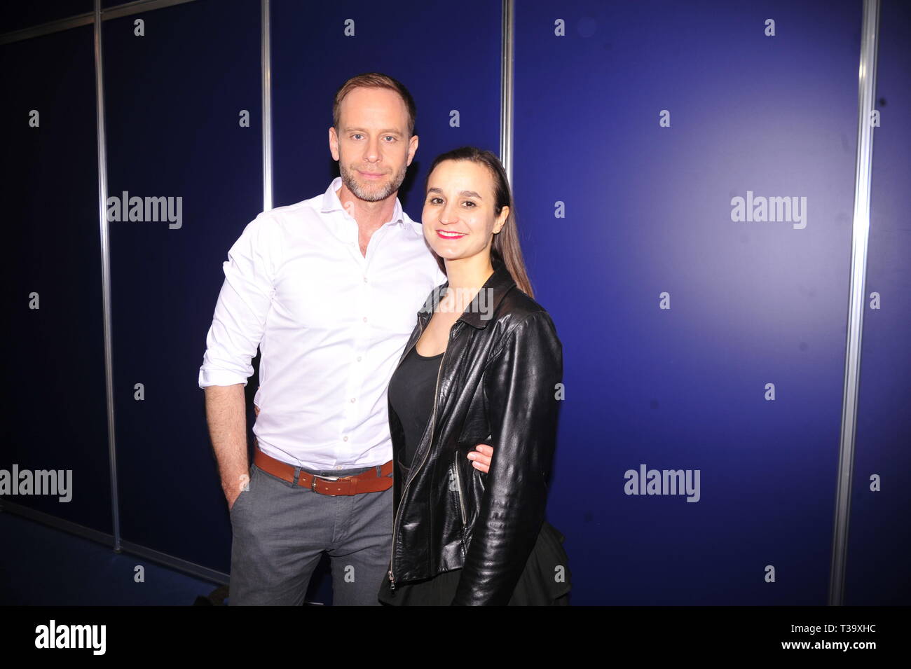 Julian Weigend mit Ehefrau Maya Forster bei der Veranstaltung 'In ...