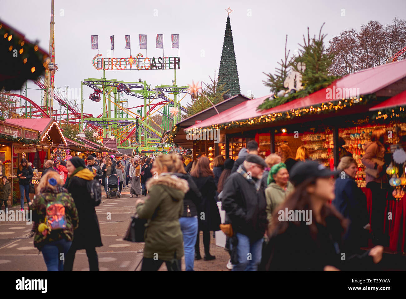 Luna park fun fair merry hi-res stock photography and images - Alamy