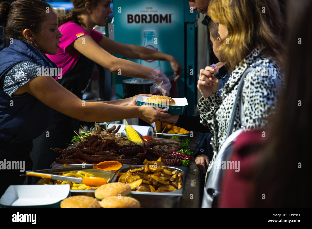 Vietnamese street food truck hi-res stock photography and images - Alamy
